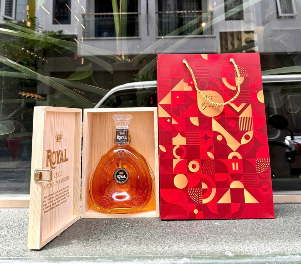 Rượu BRANDY ROYAL V.S.O.P 750ML - Rượu Khôi Thịnh Phát